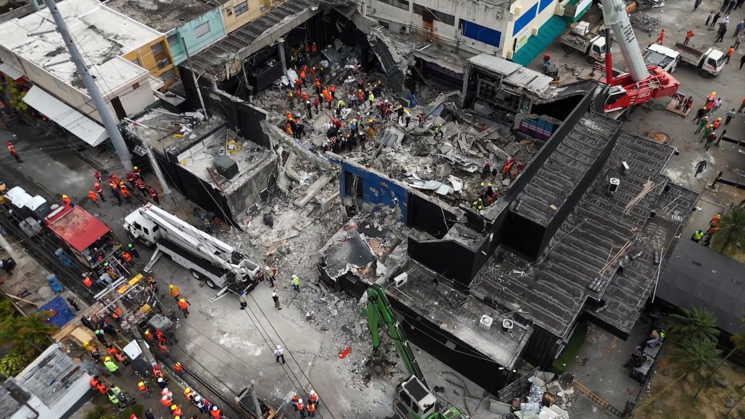 Se eleva a 231 los fallecidos por el colapso del techo de la discoteca Jet Set en Dominicana ...